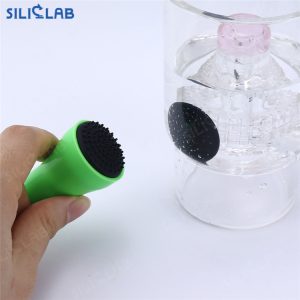 Magnetic Spot Scrubber Mini Silicone Bong Cleaner - Siliclab